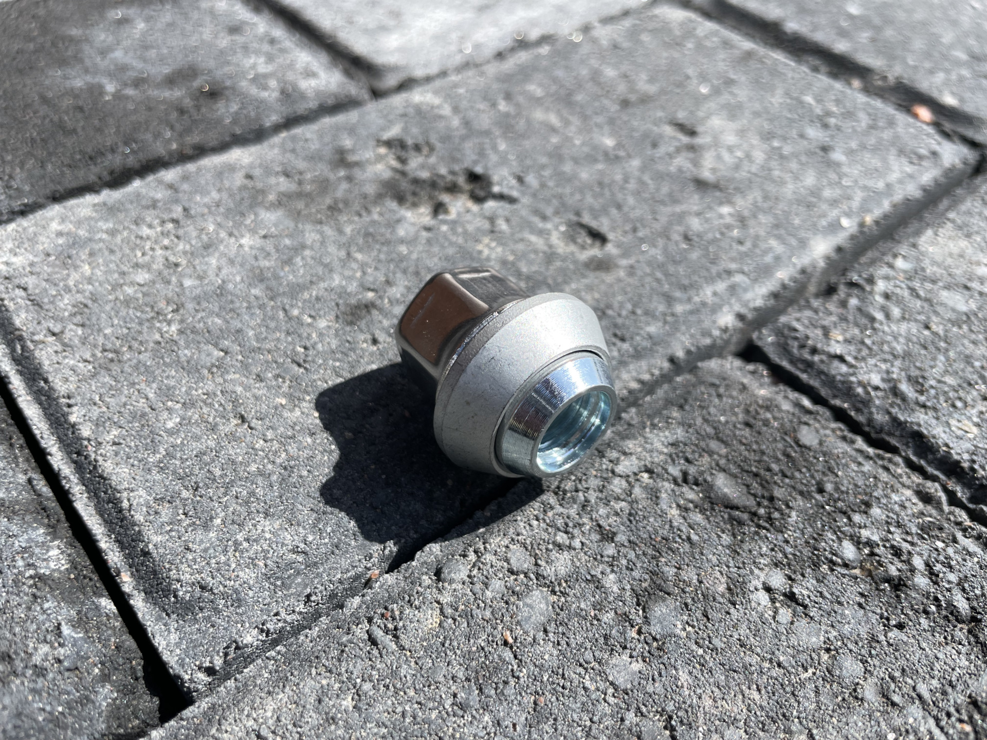 Всего понемногу по внешнему виду — Volvo V40 Cross Country, 2 л, 2013 ...