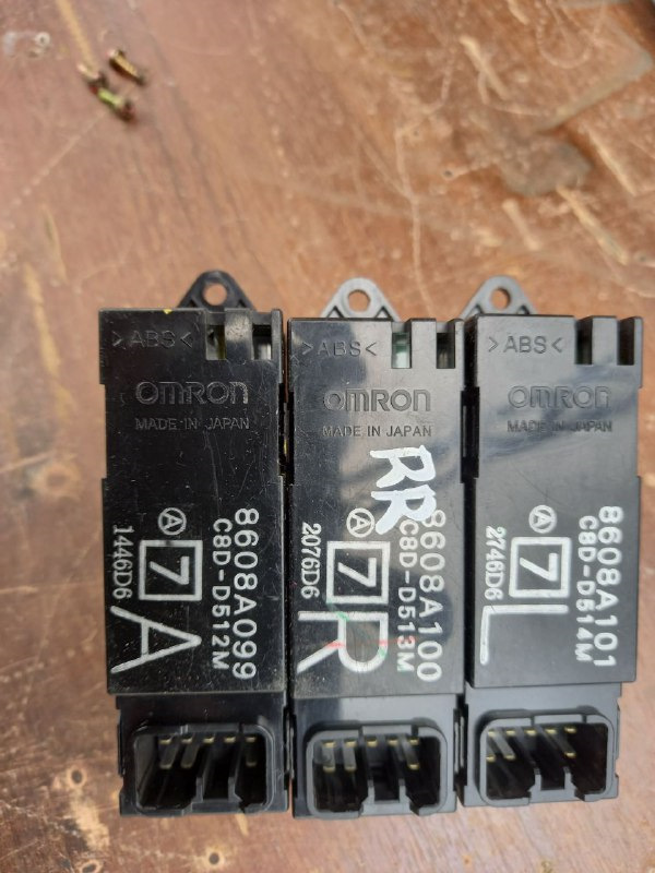 Пересвет кнопок стеклоподъемников (3й сбор) — Mitsubishi Lancer IX, 2 л ...