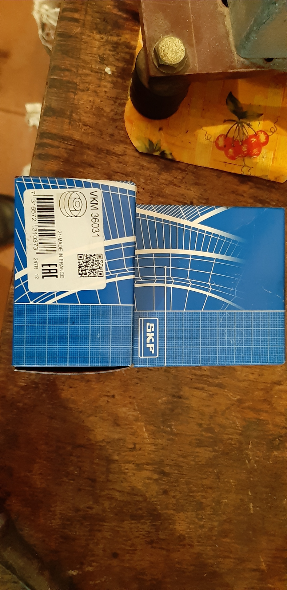 VKM36031 Паразитный / ведущий ролик, поликлиновой ремень SKF | Запчасти ...