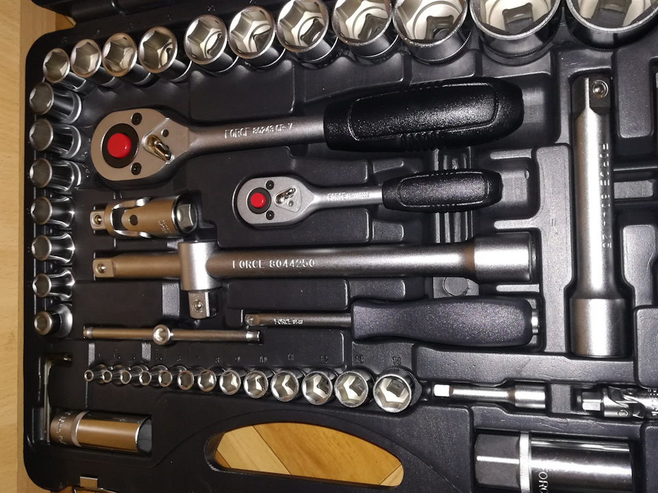 Набор инструментов Force 4941 R5/9 — Hyundai Getz, 1,4 л, 2007 года | аксессуары | DRIVE2