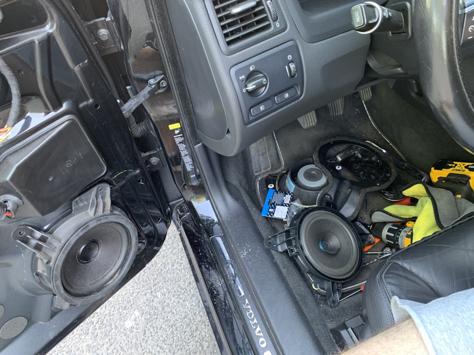 Замена музыки на High Performance — часть 3 (передние динамики и ...