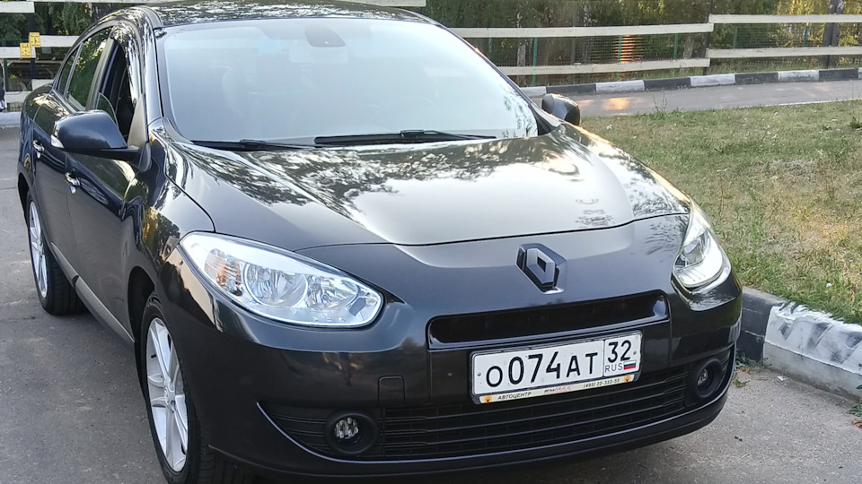 Замена сайлент — блоков задней балки — Renault Fluence, 1,6 л, 2011 ...