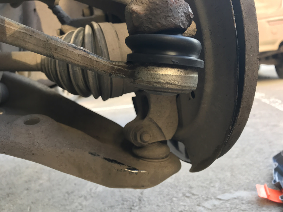 Пыльник рулевого наконечника (оригинального) — Renault Logan (1G), 1,4 ...