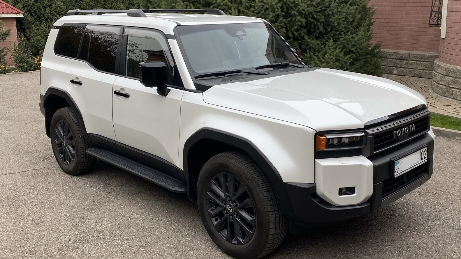 Toyota Land Cruiser Prado (J250) 2.4 бензиновый 2024 | на DRIVE2