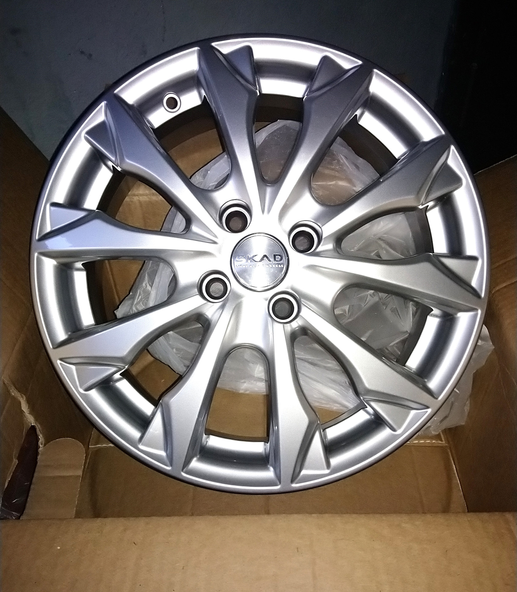 13. Что брать литьё R15 6.0j 4x100 ET 50 60,1 — Lada Vesta SW (1G), 1,6 ...