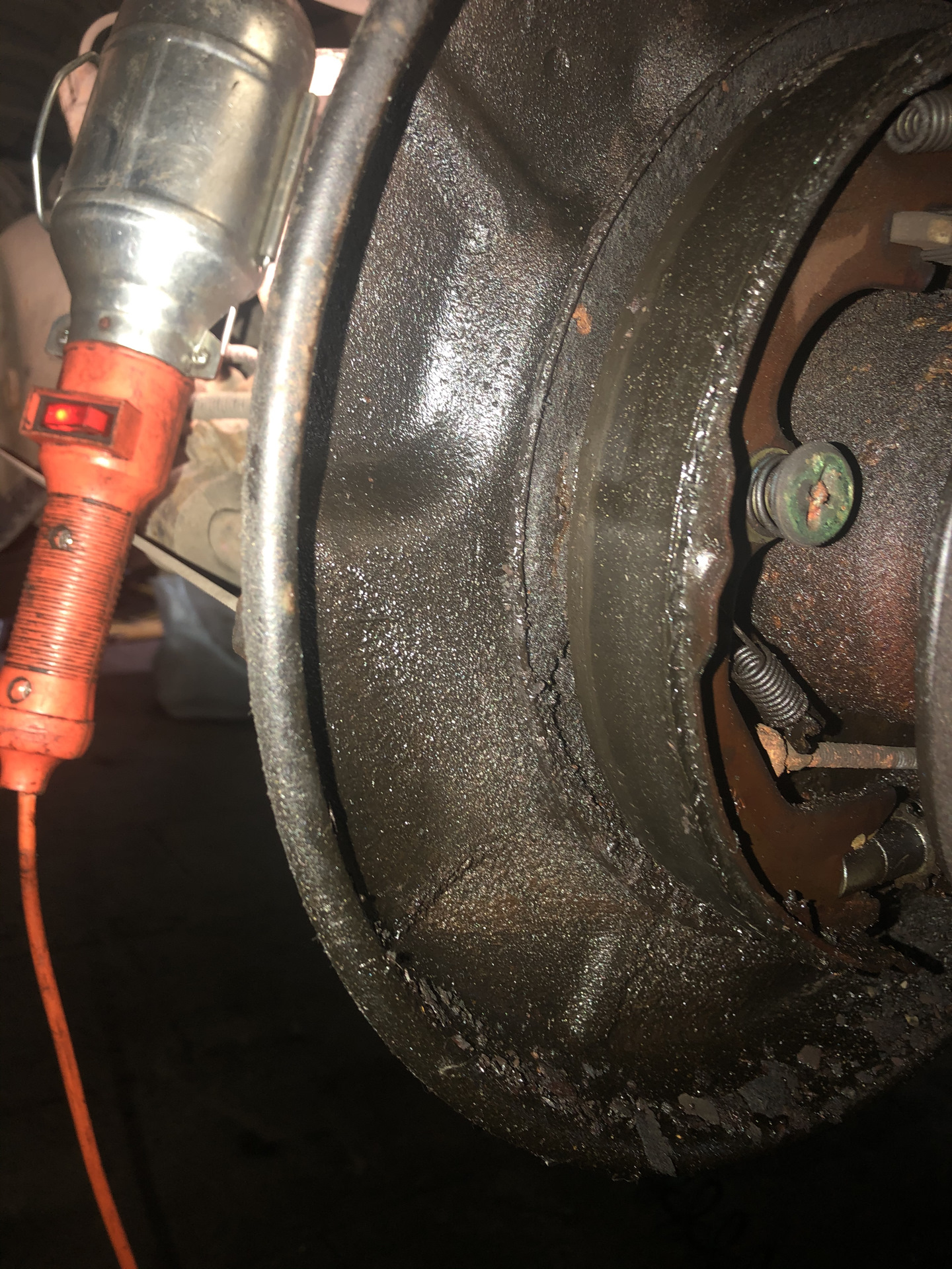 Замена сальника полуоси — Toyota Land Cruiser 100, 4,7 л, 2003 года ...