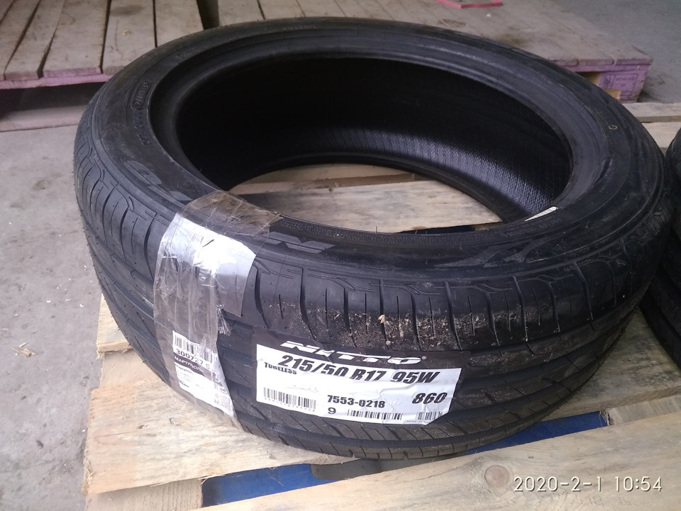 Резина NITTO NT-860 — Skoda Octavia A7 Mk3, 1,6 л, 2017 года | шины ...