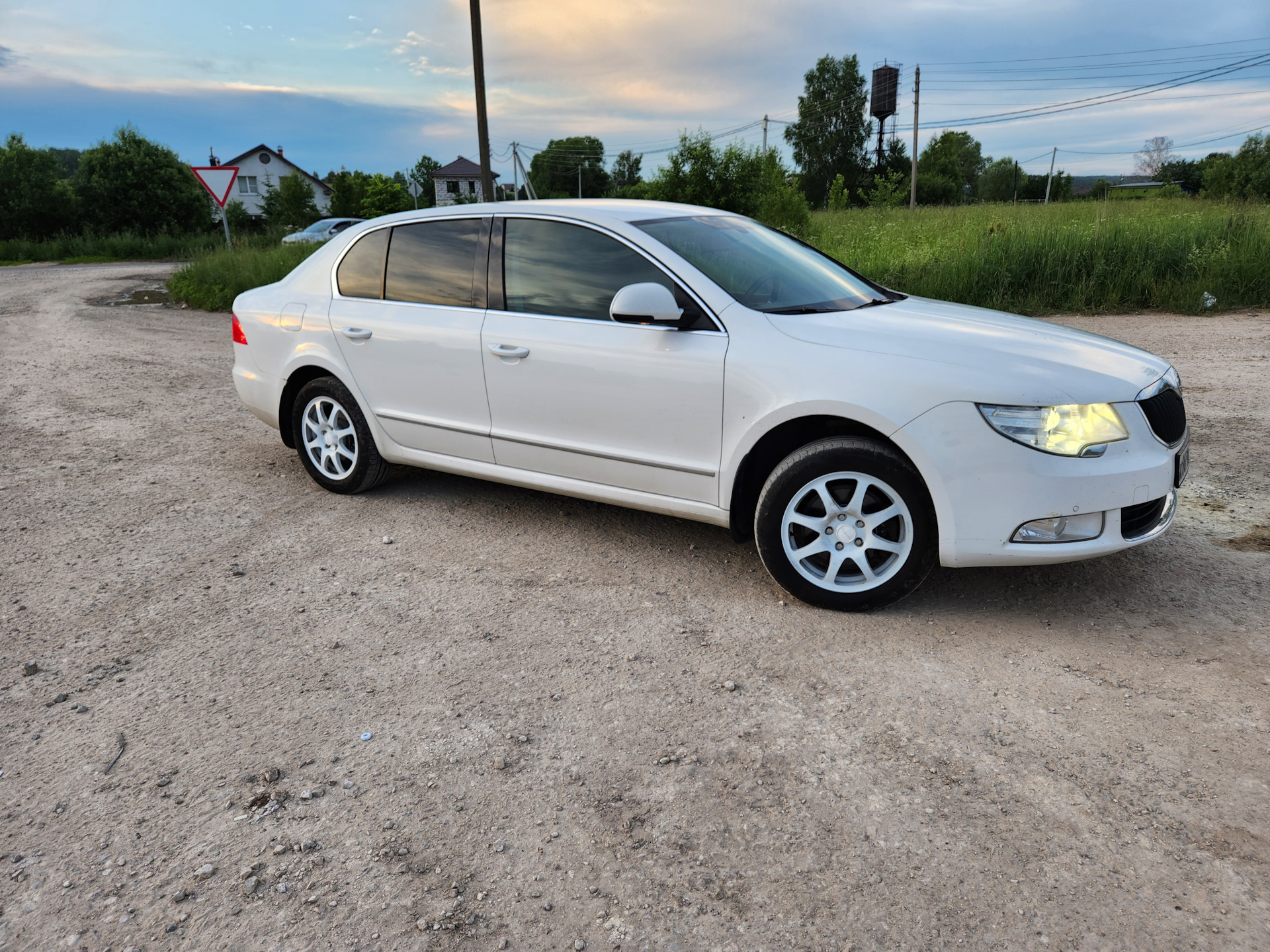 Крайняя запись в этом БЖ — Skoda Superb Mk2, 1,8 л, 2012 года | продажа ...
