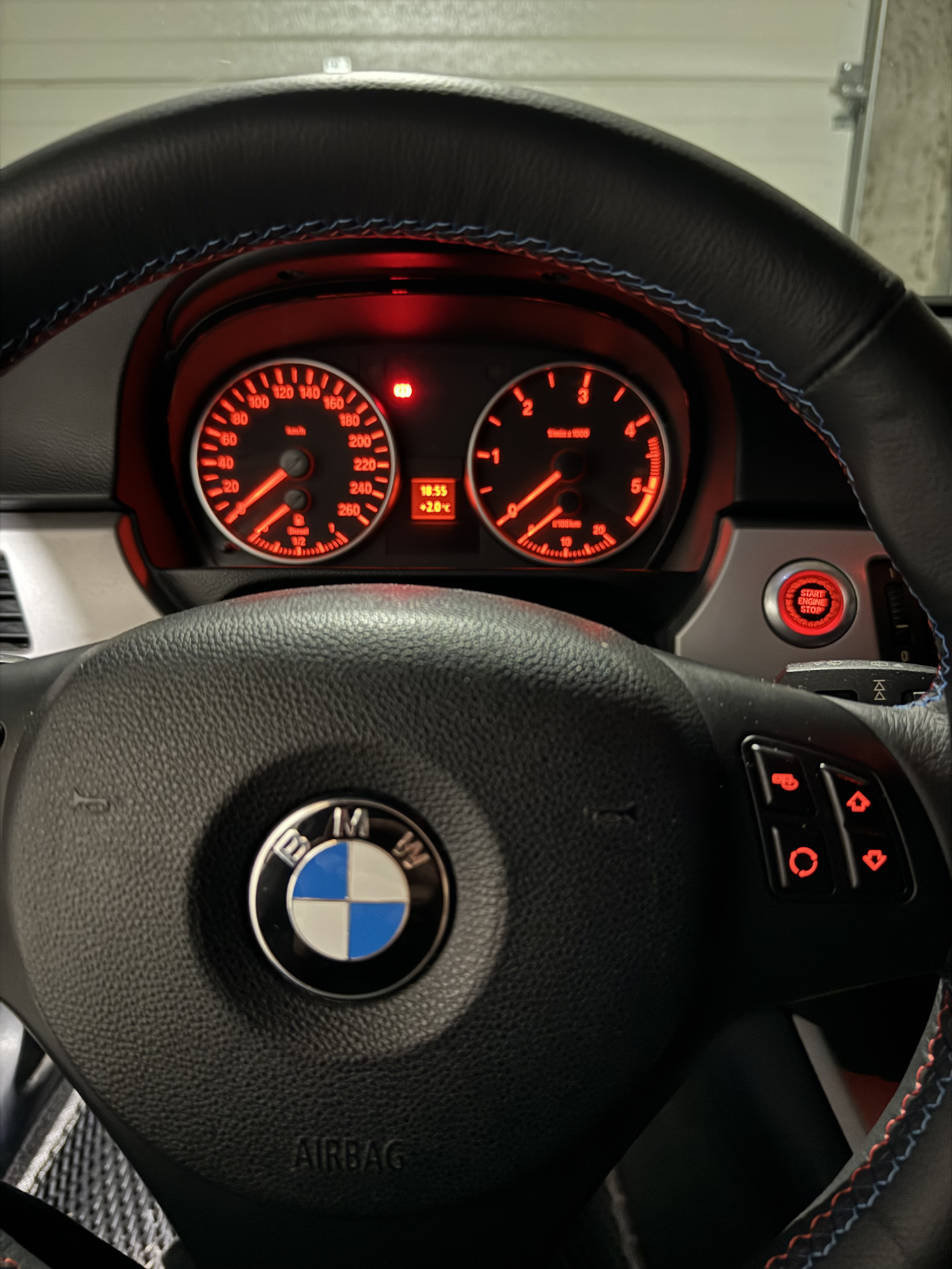 Немного подлечил кнопку START-STOP. — BMW 3 series Touring (E91), 2 л, 2006 года | тюнинг | DRIVE2