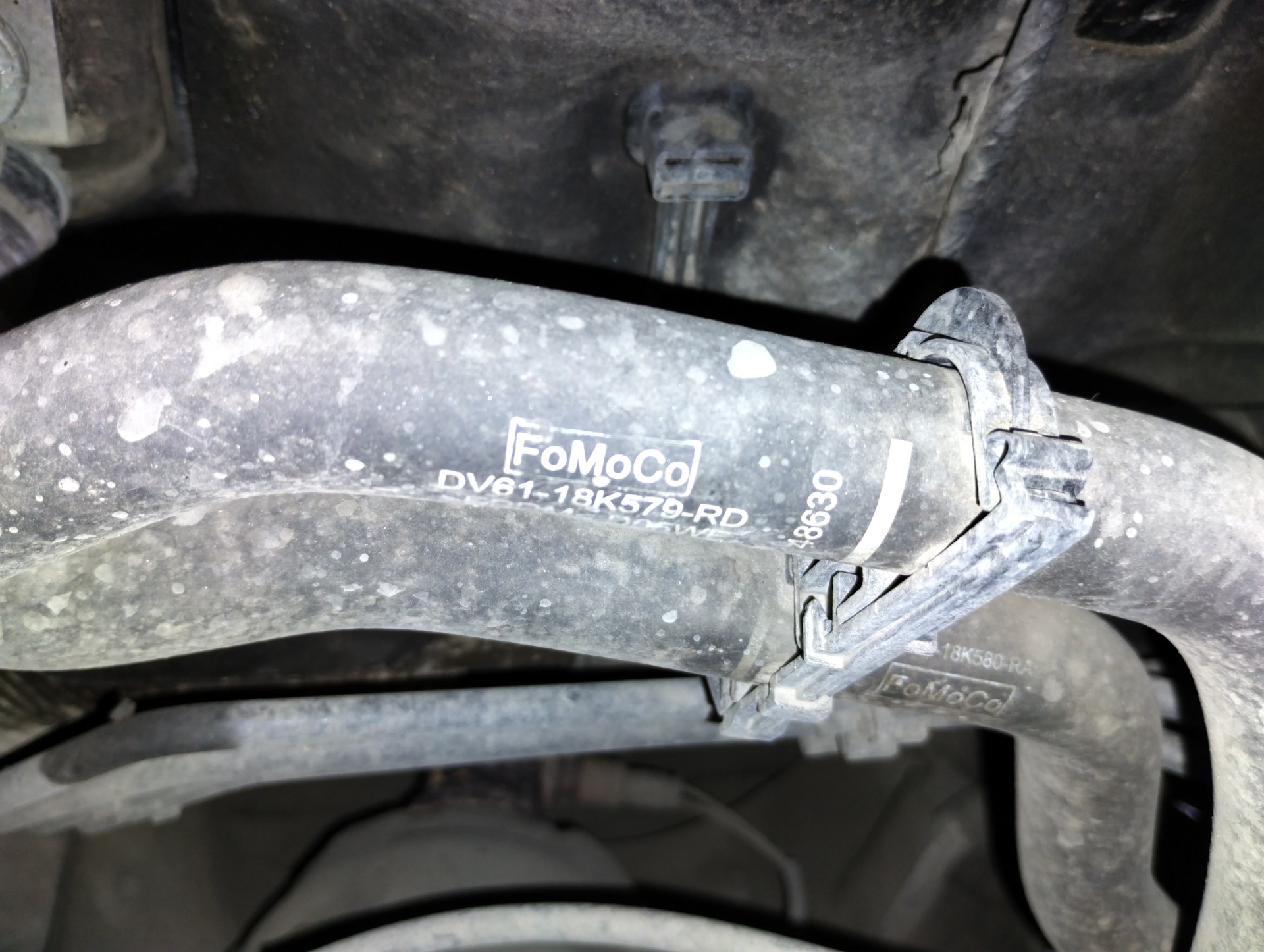 Течь системы охлаждения — Ford Kuga (2G), 2,5 л, 2017 года | поломка ...