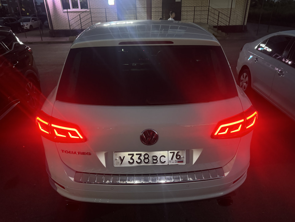 Фонари AKD Аля Touareg CR — Volkswagen Touareg (2G), 3,6 л, 2012 года ...