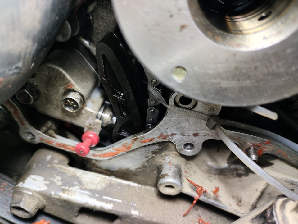 Гидронатяжитель грм — Nissan Liberty, 2 л, 2002 года | плановое ТО | DRIVE2