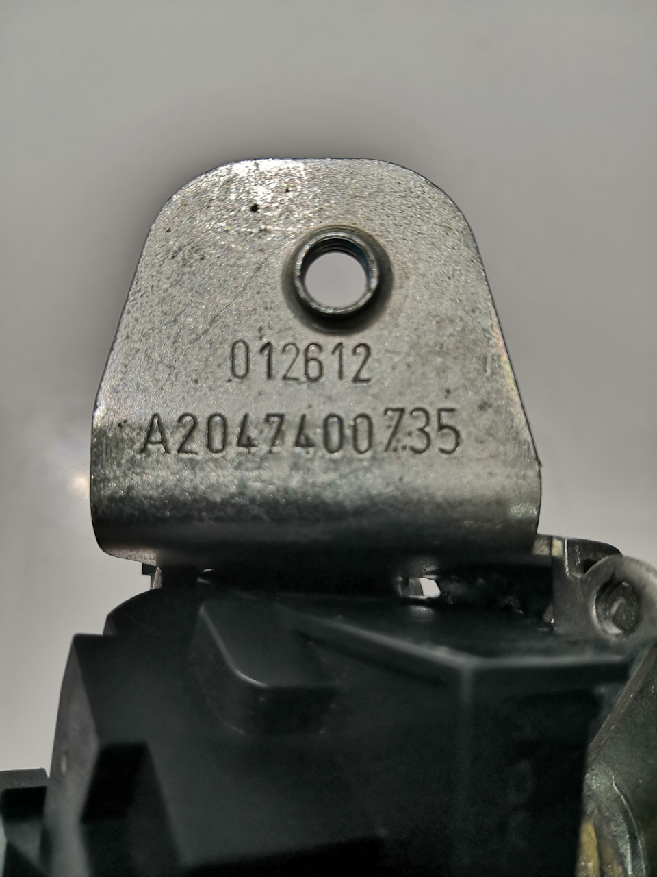 A2047400735 Замок двери Mercedes | Запчасти на DRIVE2