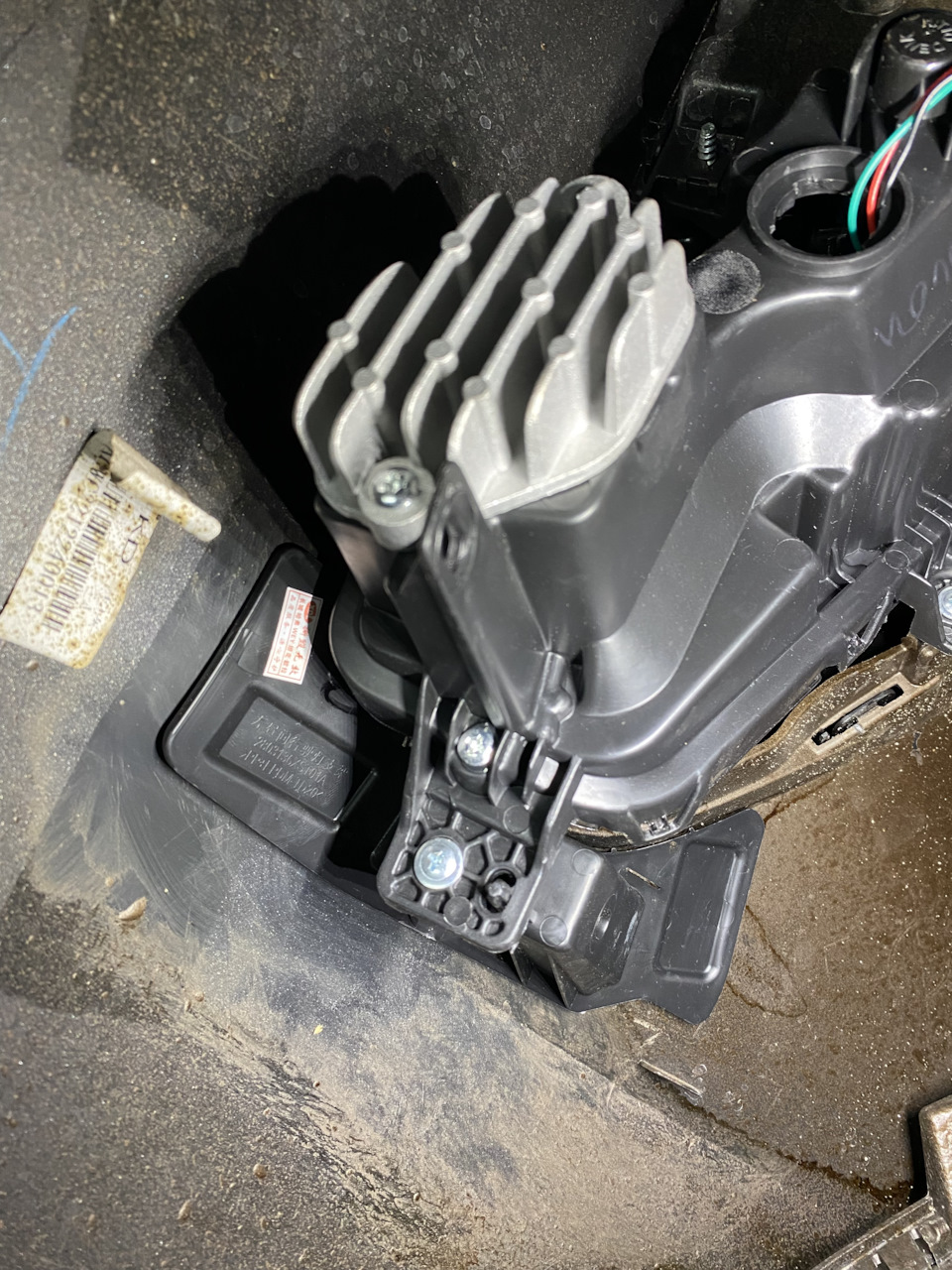 Установка ДХО в джолион отца — Haval Jolion, 1,5 л, 2023 года ...