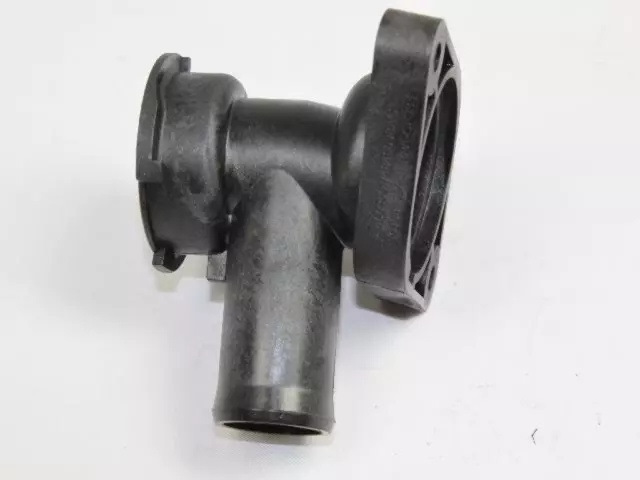 4663501 Фланец охлаждающей жидкости Chrysler | Запчасти на DRIVE2