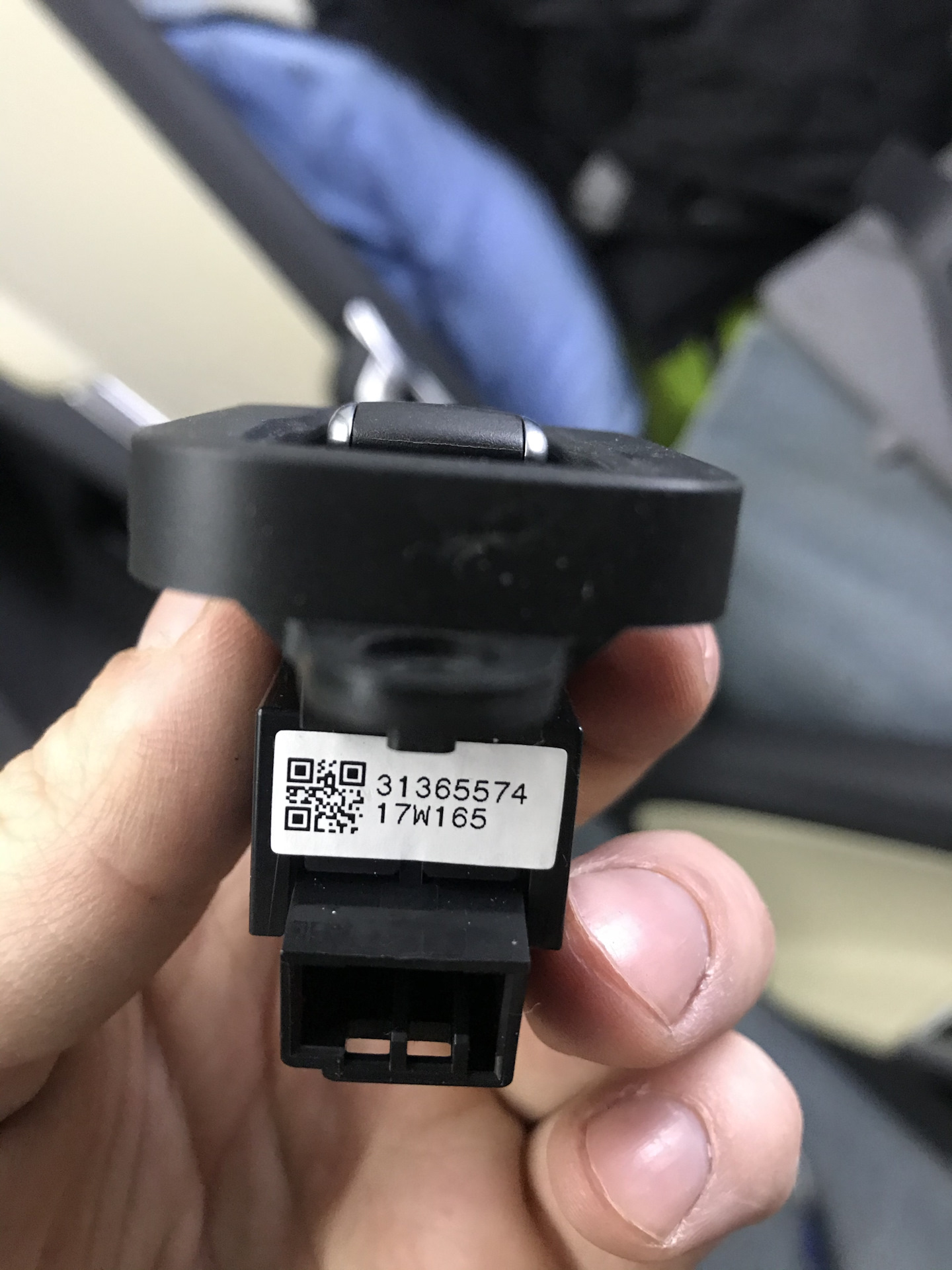 Кучка ништяков от Inscription — Volvo S60 (2G), 2 л, 2017 года ...