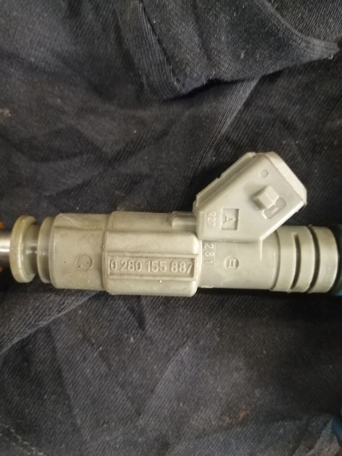 Топливные форсунки(промывка) — Mazda Tribute I, 2 л, 2002 года | визит ...