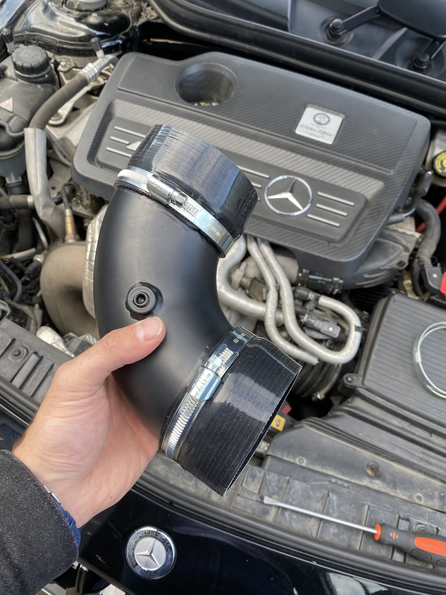 Boost Pipe / Charge Pipe — Mercedes-Benz GLA 45 AMG, 2 л, 2020 года ...