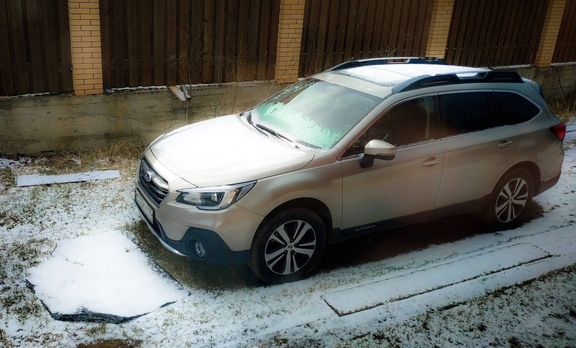 А Субару всёж милее. — Subaru Outback (BS), 2,5 л, 2018 года ...