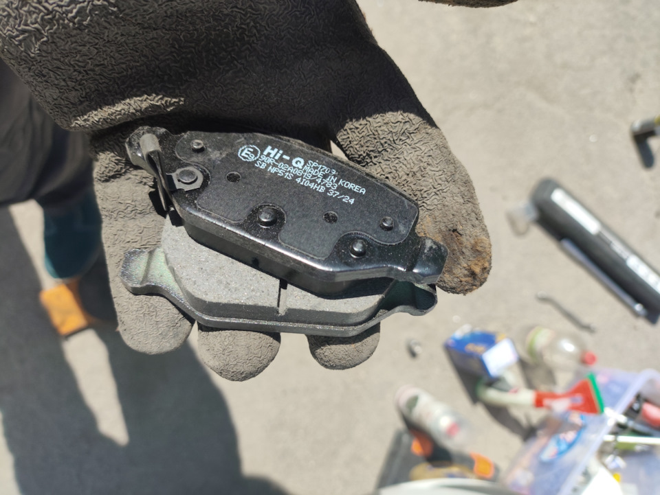 Заменил все тормозные колодки — Lada Vesta (NG), 1,6 л, 2023 года ...