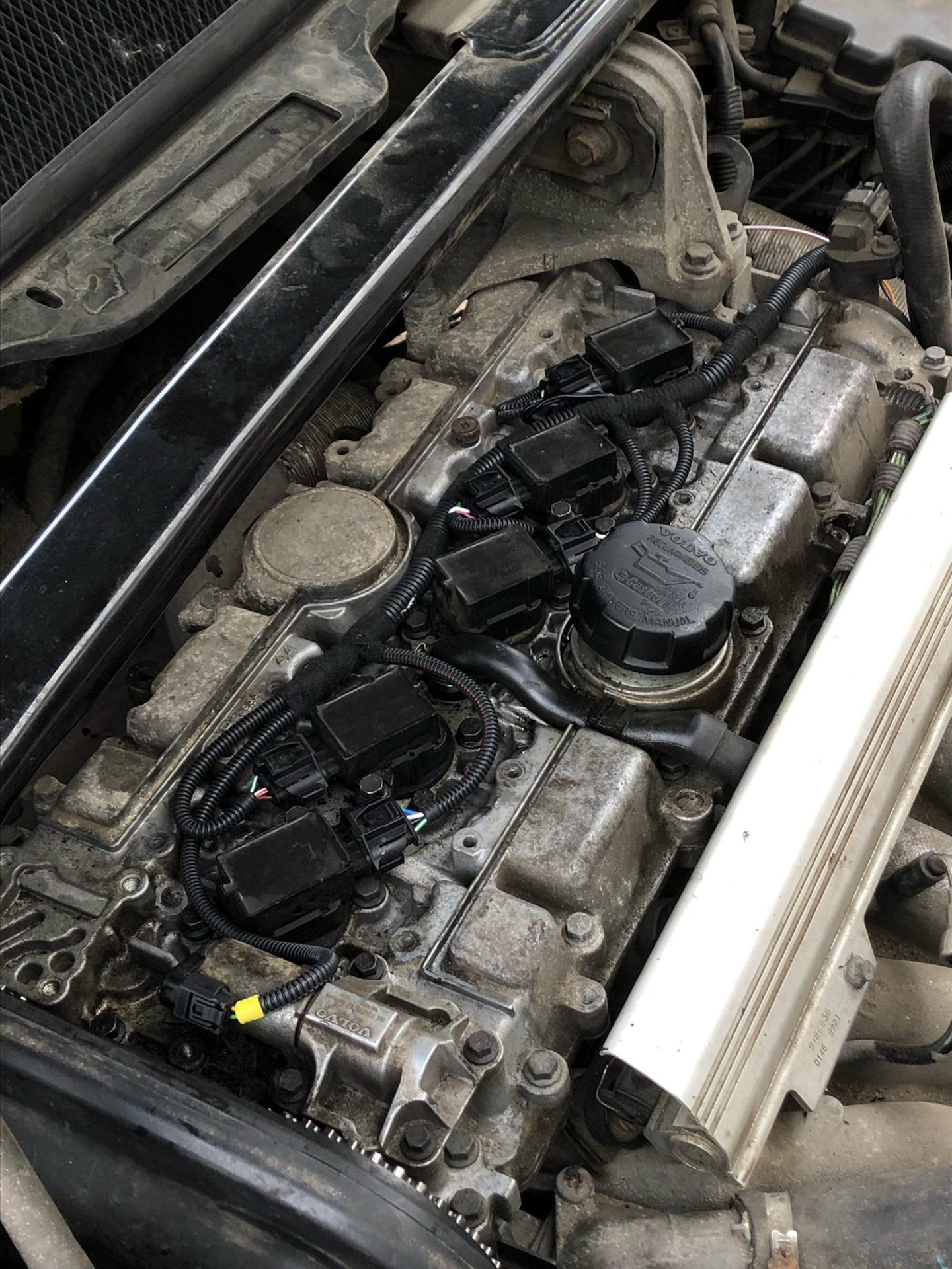 Проводка катушек зажигания — Volvo S80 (1G), 2,4 л, 1999 года ...