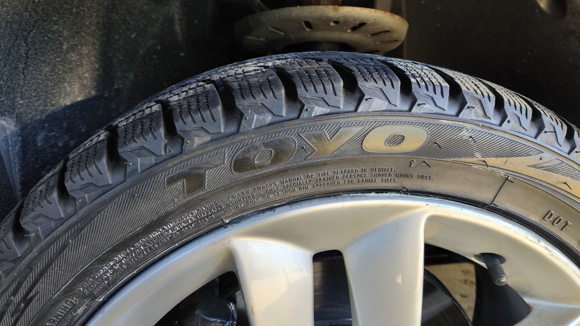 Toyo Observe GSi-6 или готовь сани зимой! — Peugeot 308 SW (2G), 1,6 л, 2015 года | шины | DRIVE2