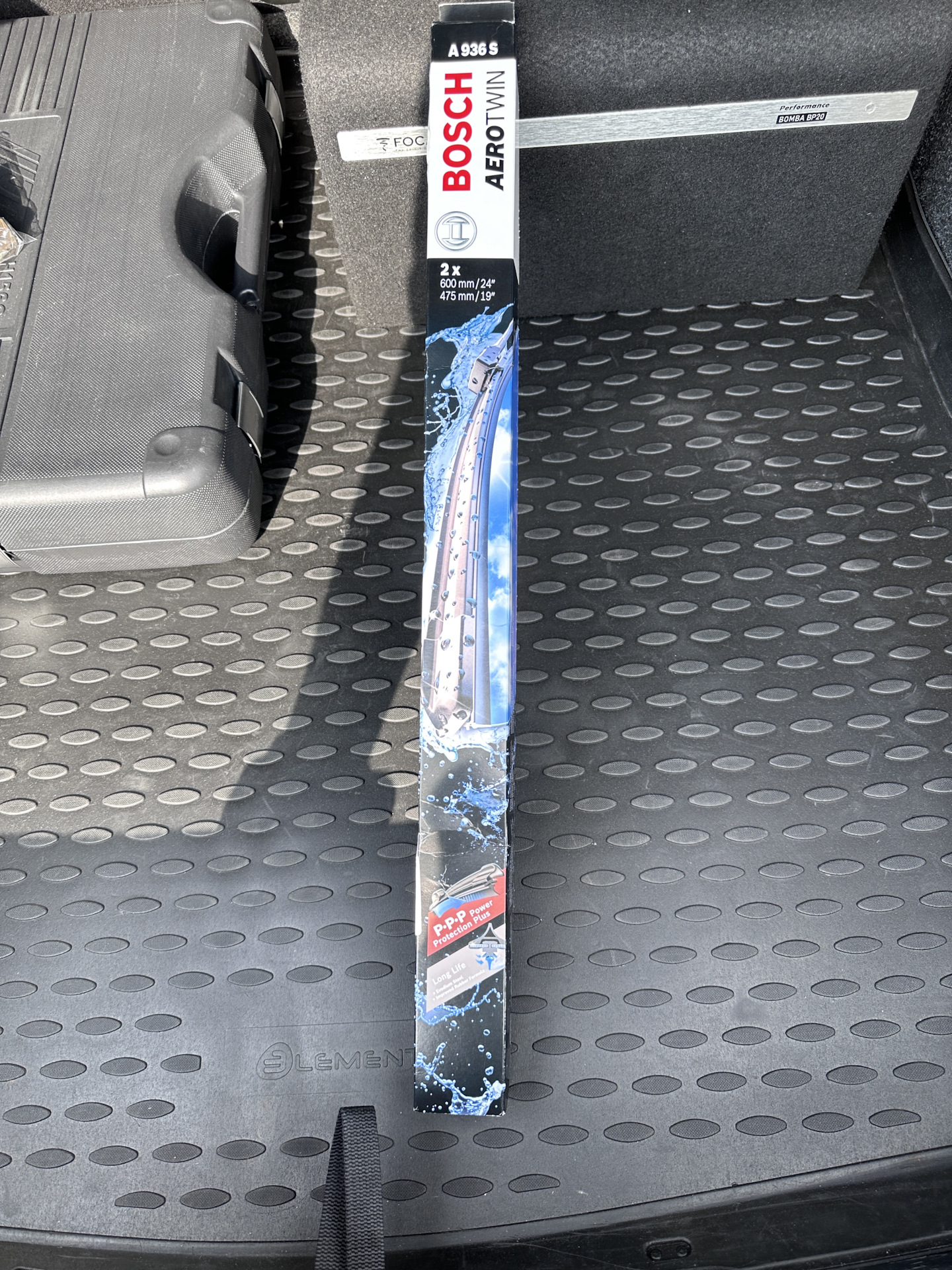 Новые дворники Bosch к новому лобовому. — Skoda Octavia A5 Mk2, 1,8 л ...