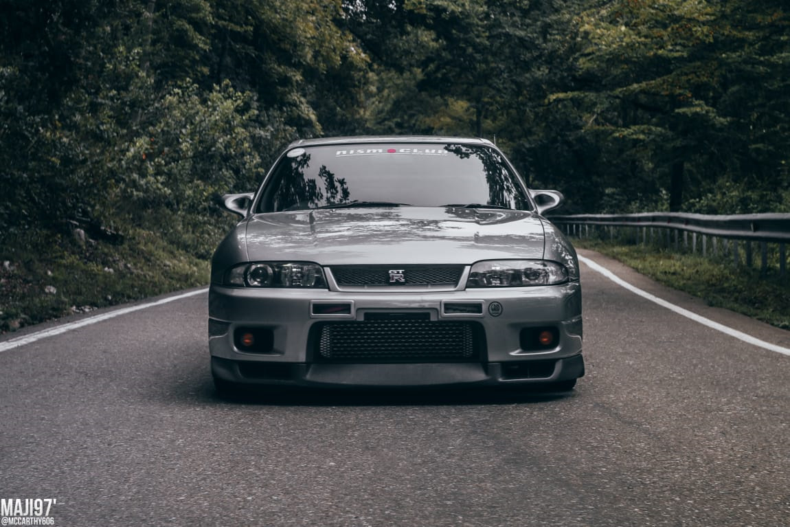 Nissan Skyline GT-R V-Spec R33 1997 — Nissan Skyline GT-R (R33), 2,6 л, 1997 года | встреча | DRIVE2