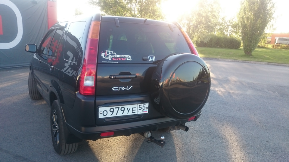 Замена чехла запасного колеса — Honda CR-V (RD4/RD5/RD6/RD7), 2,4 л, 2004 года | стайлинг | DRIVE2