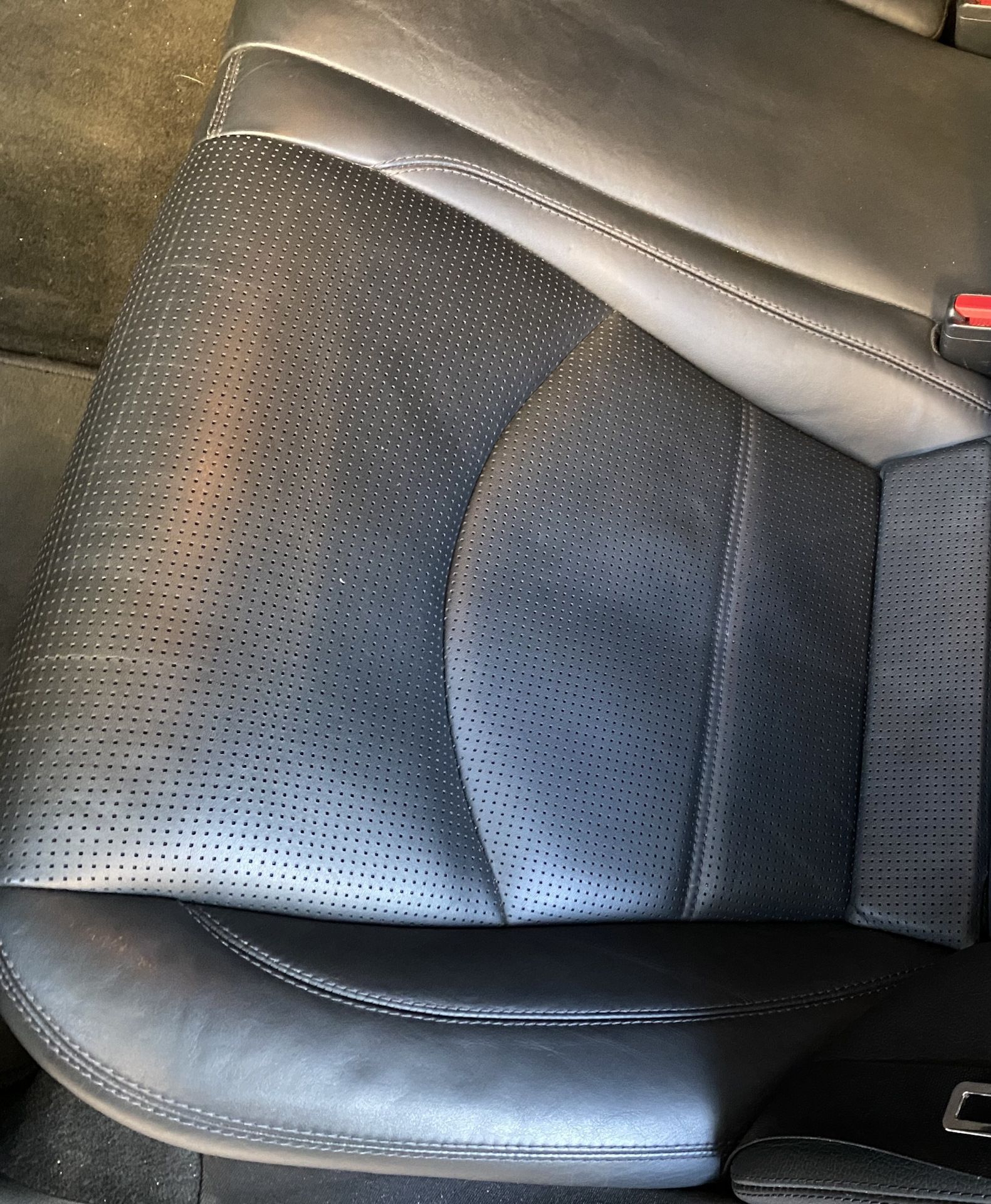 Опция 573 Крепл.детского сиденья ISOFIX в задн.части салона — Mercedes ...