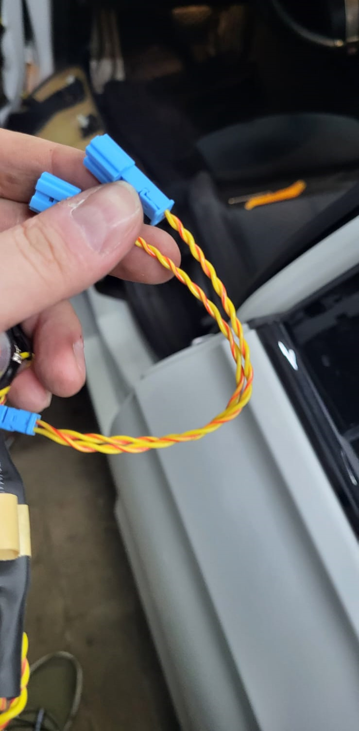 №1. Harman Kardon уголки дверей в bmw f30 — BMW 3 series (F30), 2 л ...