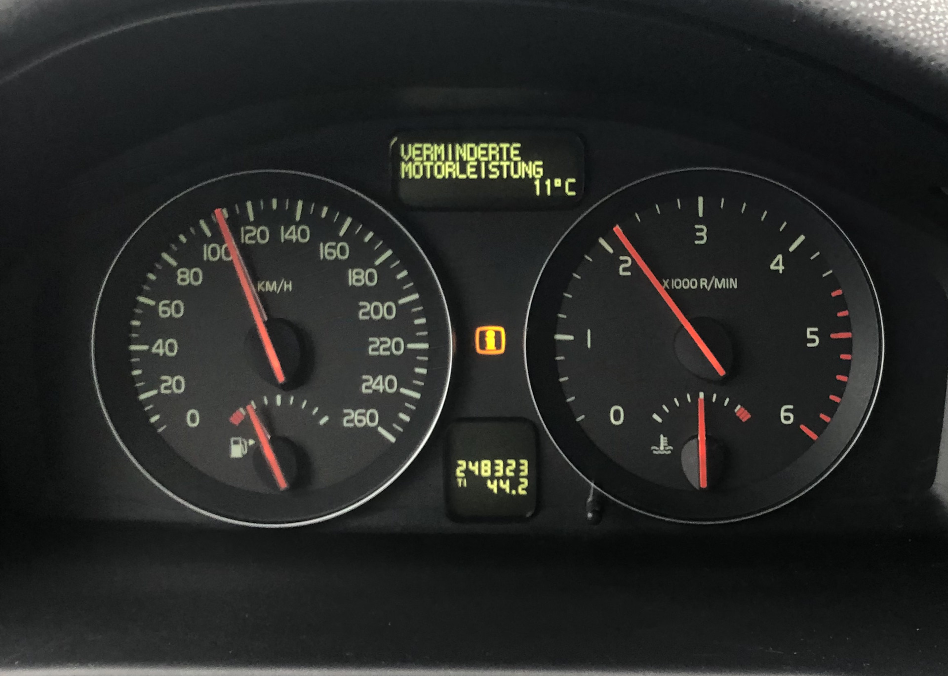 Первые километры и первые неприятности — Volvo C30, 1,6 л, 2007 года ...