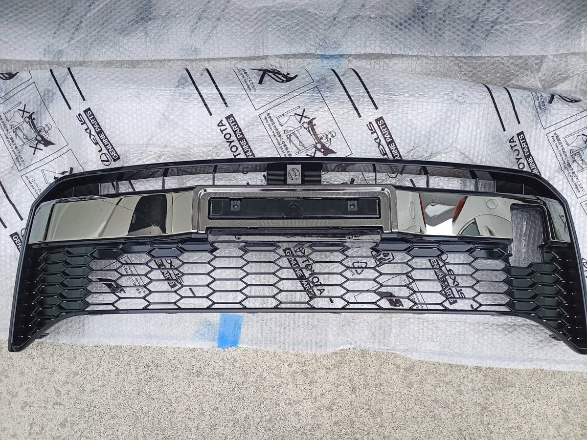 GR Vol.3 — Бампер с решёткой. 52119-10450 — Toyota C-HR, 1,2 л, 2017 ...