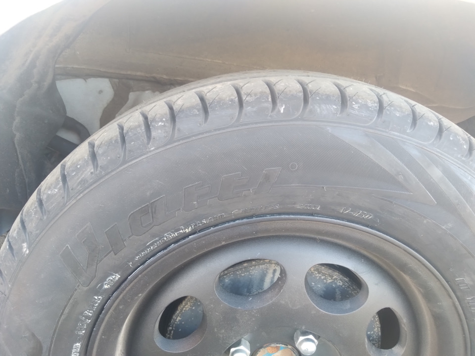 Переобувка. ВСМПО Зенит, виатти 130 — Toyota Probox, 1,5 л, 2019 года ...