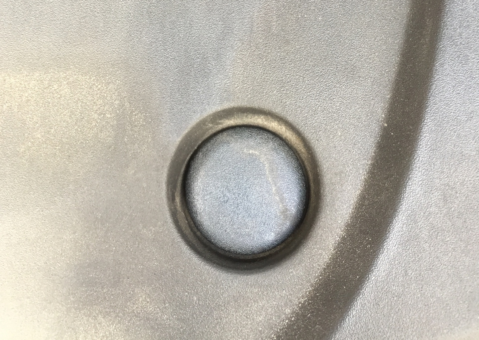 Вопрос про клипсы крепления кожуха двигателя D4 — Volvo XC70 III, 2,4 л ...