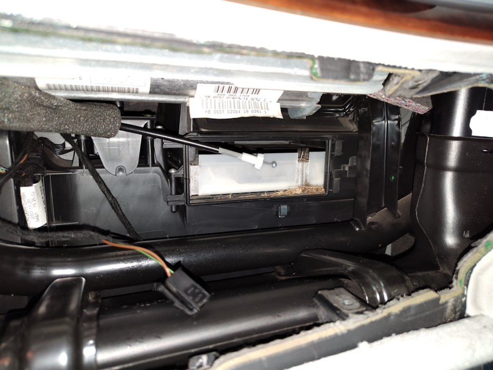 Замена воздушных и салонных фильтров — Mercedes-Benz S 55 AMG (W220), 5 ...