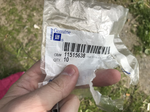 11515638 Фиксатор GM | Запчасти на DRIVE2