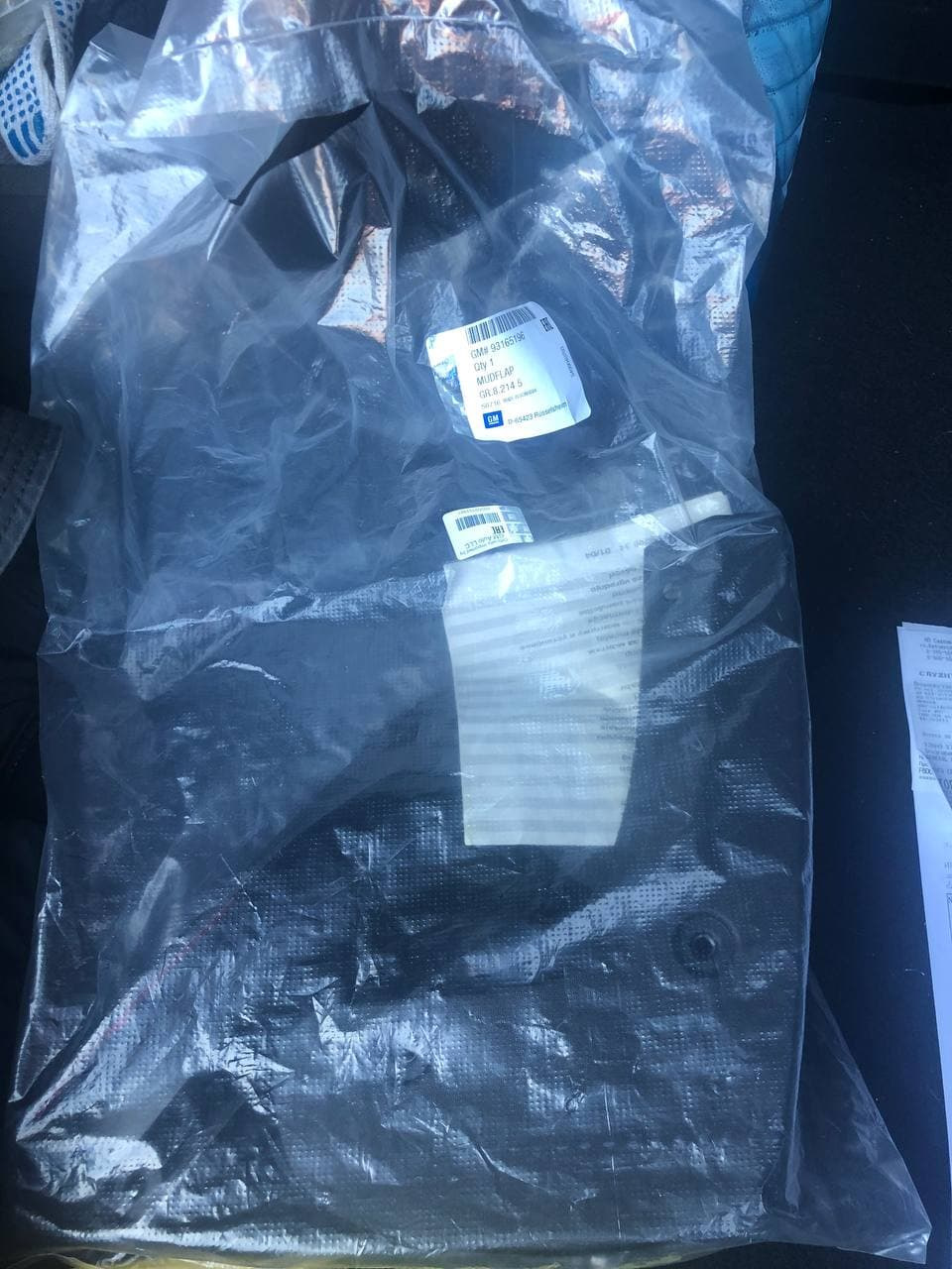 93165196 Комплект, передние брызговики GM | Запчасти на DRIVE2