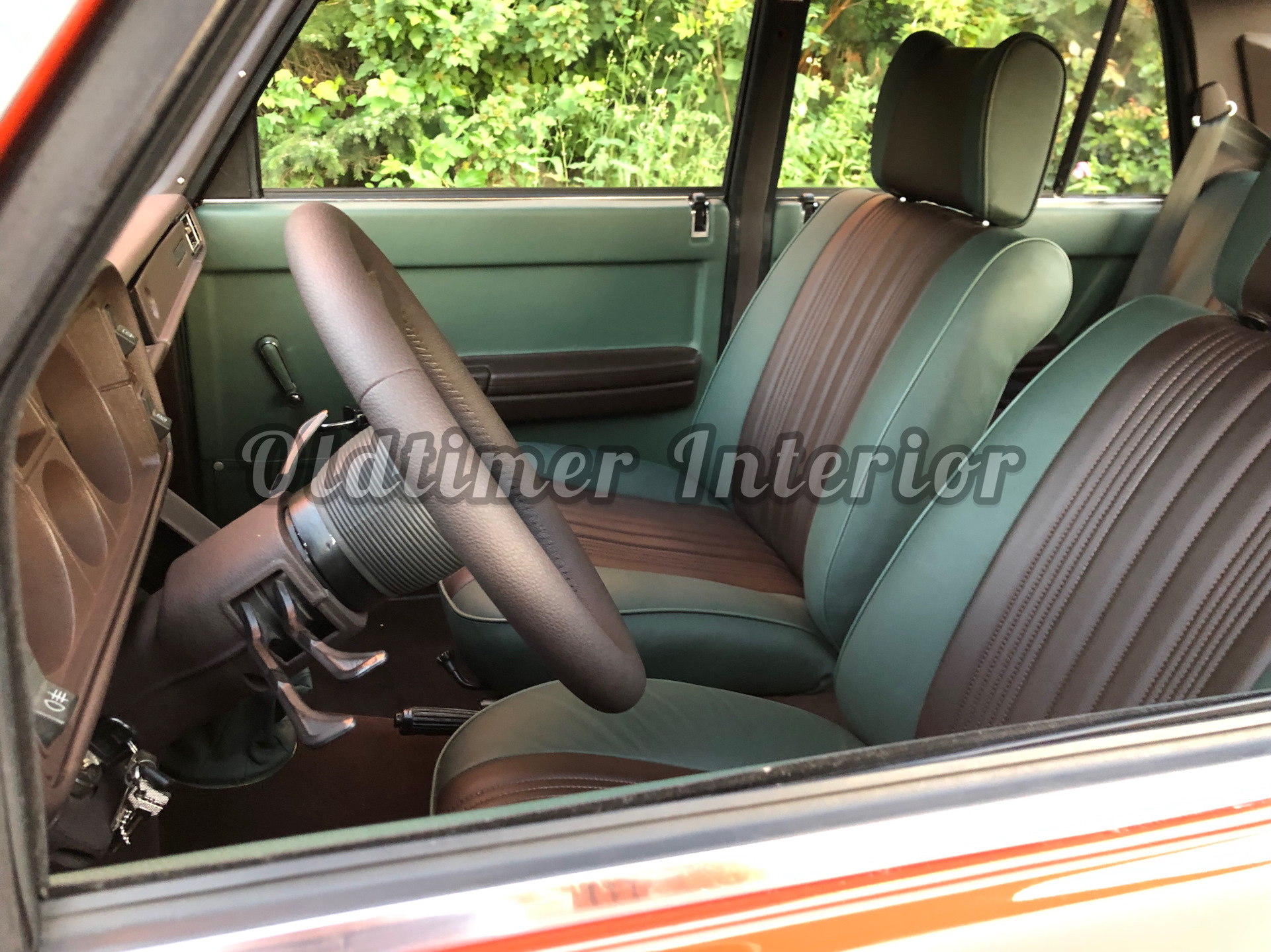 Oldtimer Interior present… — Lada 2105, 1,3 л, 1984 года | стайлинг | DRIVE2