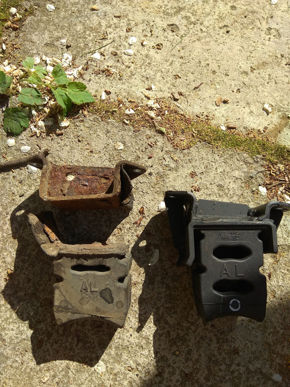 Заменил отбойники заднего моста — Toyota Land Cruiser Prado 120-series ...