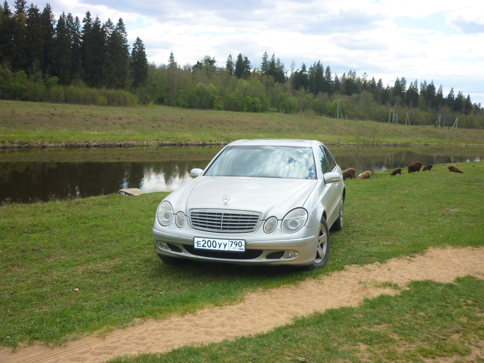 ESP defective! ABS defective! Service brake! — Mercedes-Benz E-Class ...
