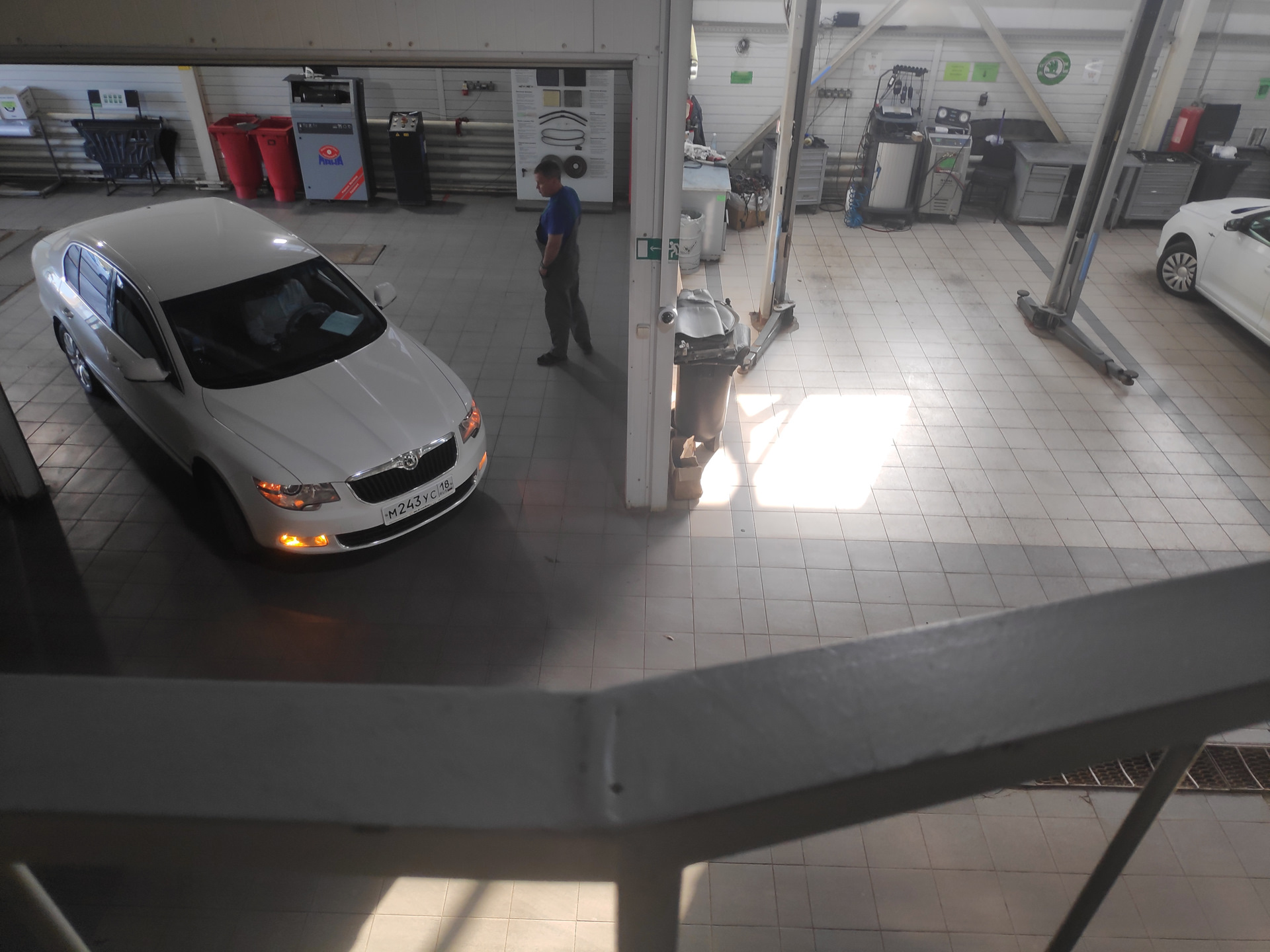 замена сцепления DSG 7 DQ200 — Skoda Superb Mk2, 1,8 л, 2013 года ...