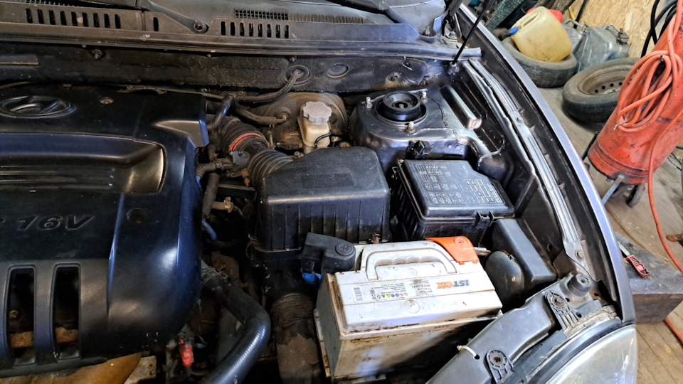Пружины часть 2 — Hyundai Santa Fe (1G), 2,4 л, 2004 года | своими ...