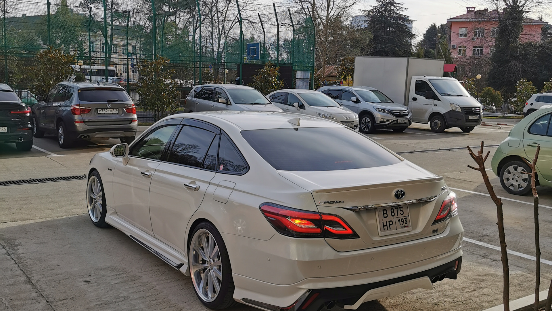 Toyota Crown (S220) 2.5 гибридный 2019 | Hybrid 2.5 RS Advance на DRIVE2