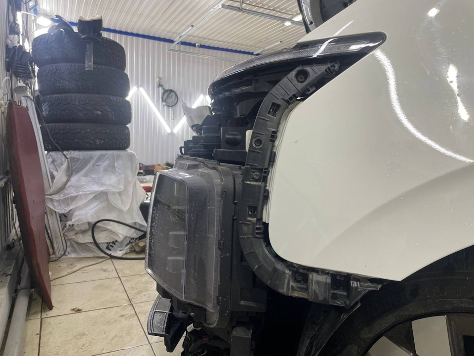Сетка в бампер и розетка для холодильника — Hyundai Staria, 2,2 л, 2021 ...
