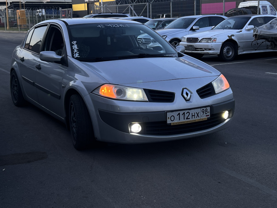 Американки меган 2 — Renault Megane II, 1,6 л, 2007 года | тюнинг | DRIVE2