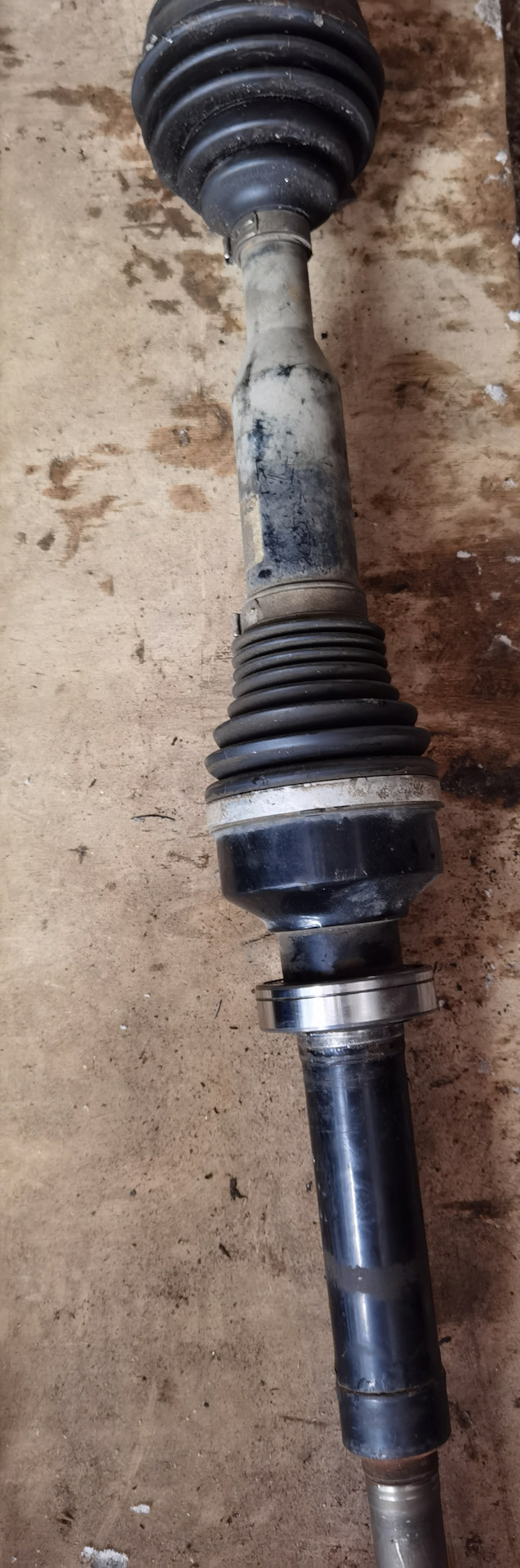 Подшипник правого привода. — Volvo XC70 III, 2,4 л, 2008 года | своими ...