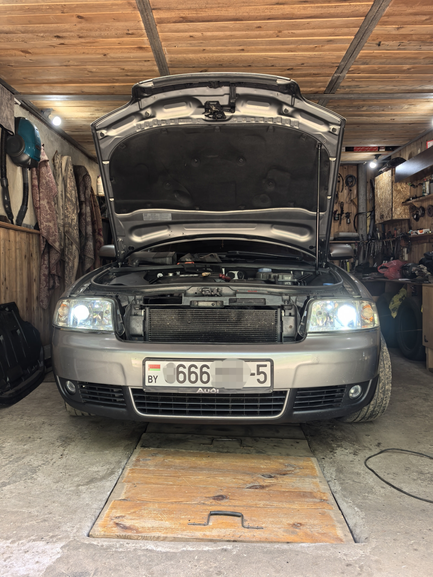 LED лампы Aozoom в ближний+LED в салон💣 — Audi A6 (C5), 1,9 л, 2003 ...