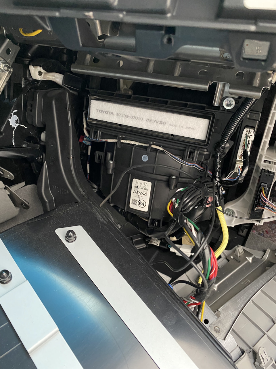 8713907010 Фильтр, воздух во внутренном пространстве TOYOTA LEXUS ...