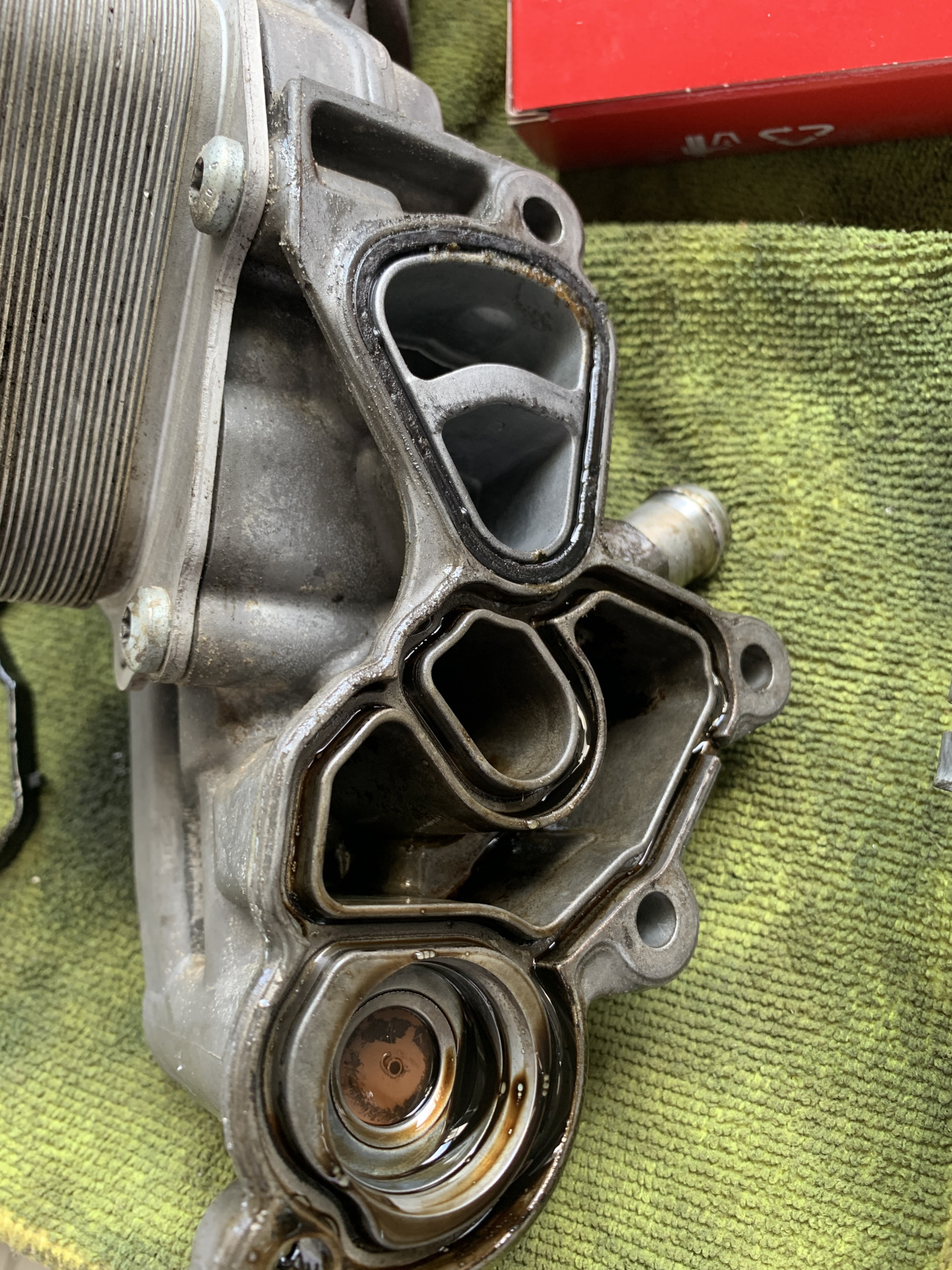 Борьба с течью масла и антифриза — BMW 1 series (F20), 1,6 л, 2013 года ...